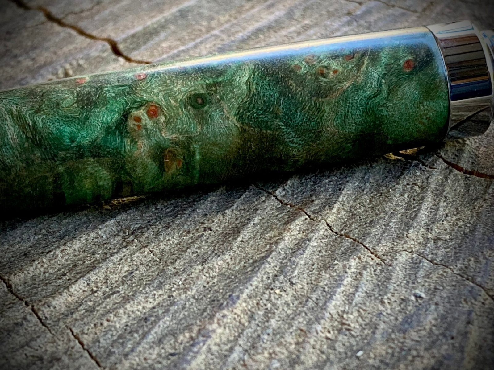 Green Burl Jowo Fountain Pen | INK & TIMBER PENS